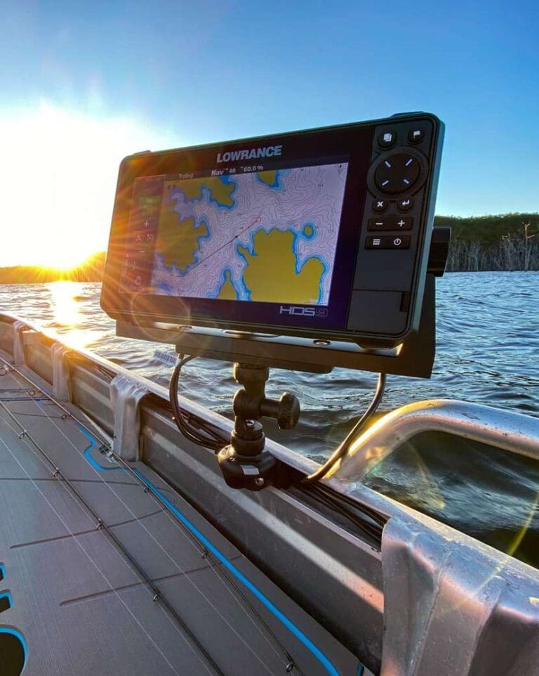 Garmin Fishfinder Mount R-Lock | RAILBLAZA
